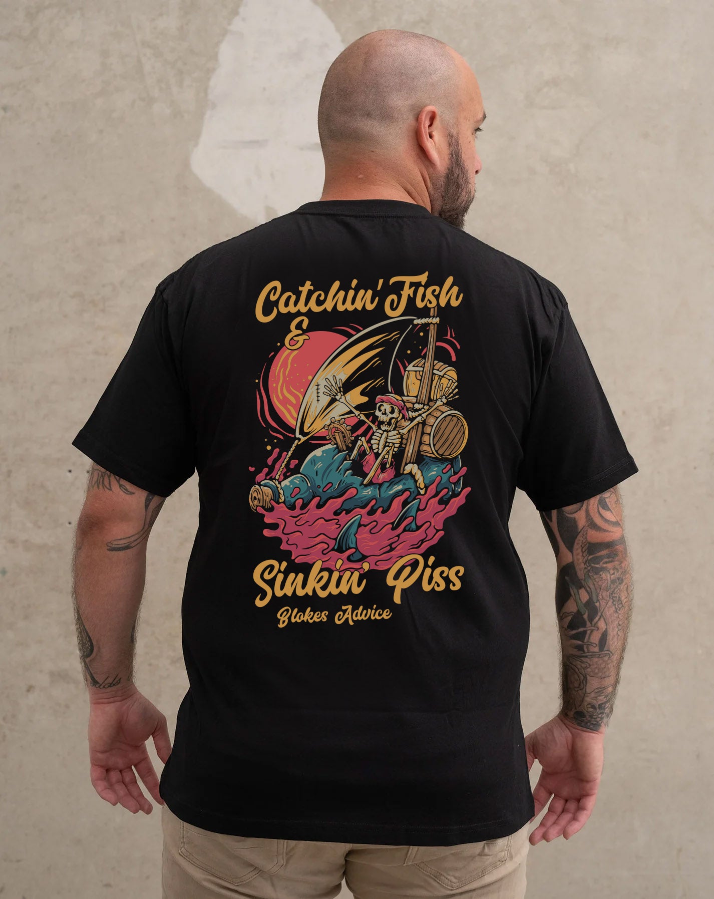 Catchin' Fish Tee - Black – Blokes Advice